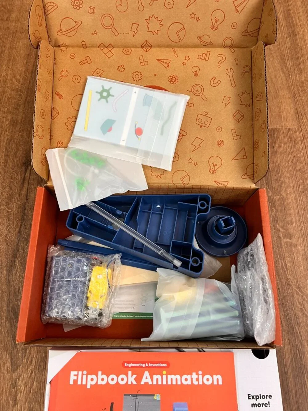 Kiwico | Toys | New Kiwico Flipbook Machine Tinker Steam Crate Age 9 ...